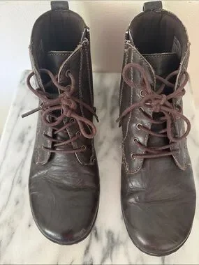 Clarks | Shoes | Clarks Womens Dark Brown Leather Boots With Side Zip ...
